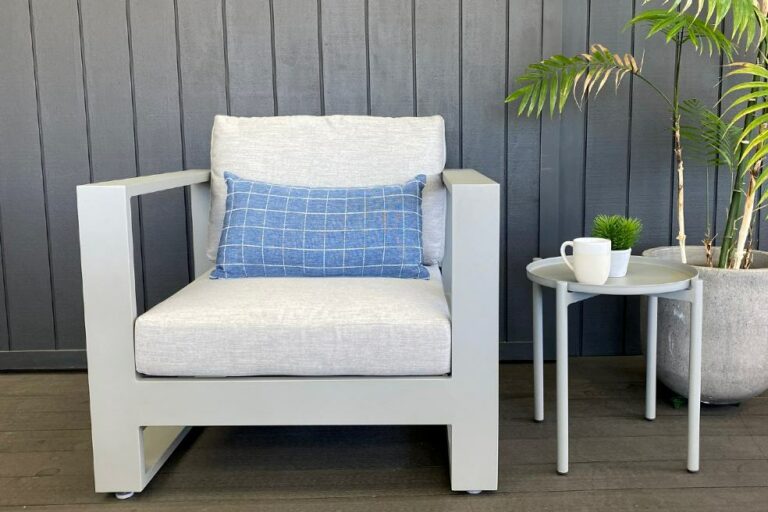 INSPO SIDE TABLE, 4-LEG GREY | Outdoor Furniture - Outside Space NZ
