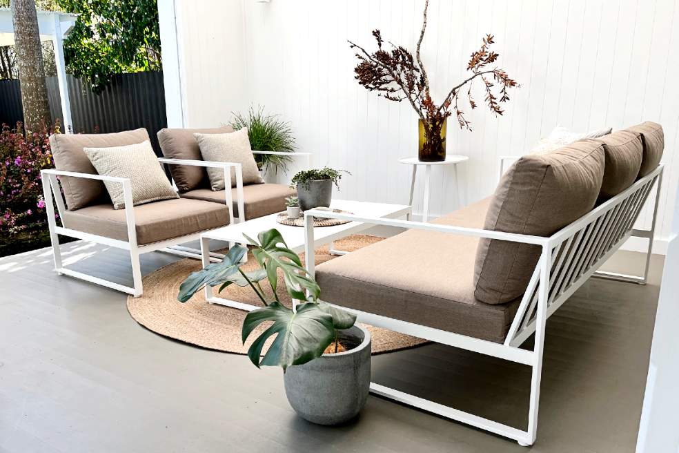Happy Hour 4-piece Outdoor Lounge Set: 3-Seater, 2 x Single Chairs ...