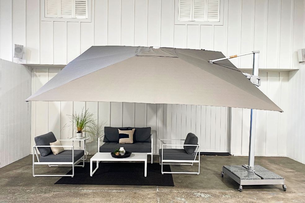 3.5M x 3.5M Square Sunbrella Cantilever Umbrella, in ‘Graphite ...