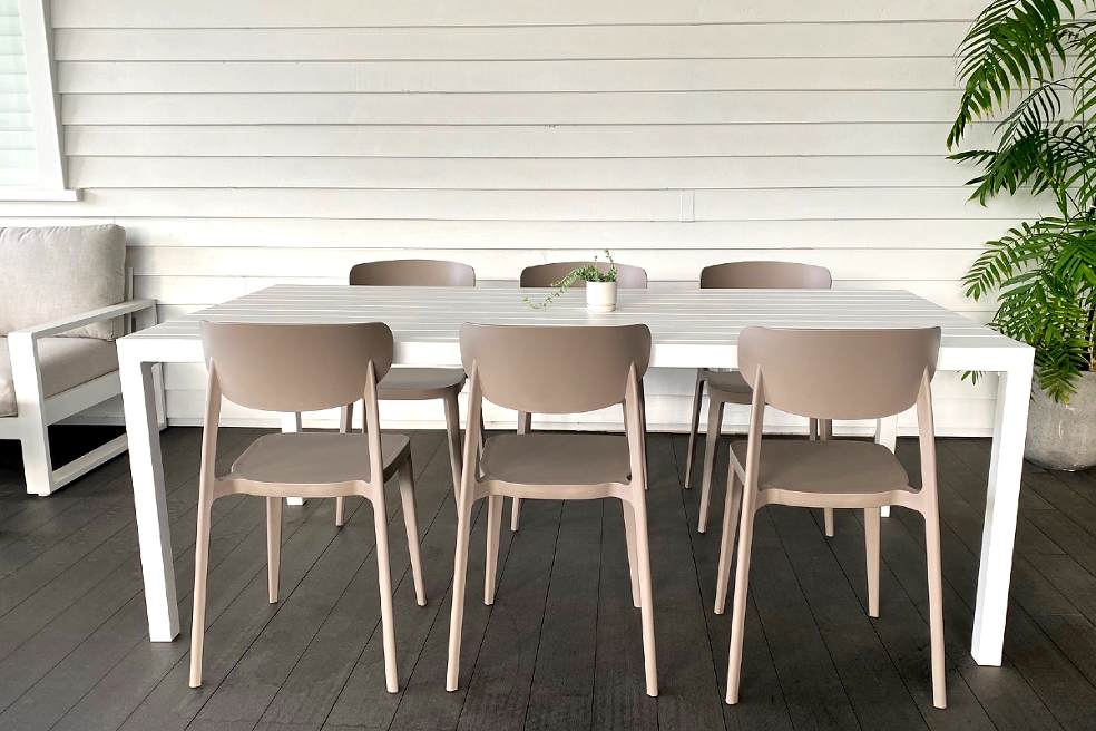 Dinner at Ours Range: White 2M Outdoor Table & 6 Amado Chairs (4 chair ...
