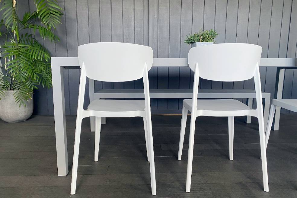 Dinner at Ours Range:Grey 2M Outdoor Table,1 Bench & 3 Amado Chairs (3 ...